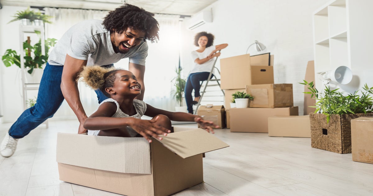 Does homeowners insurance cover moving? | Kin Insurance